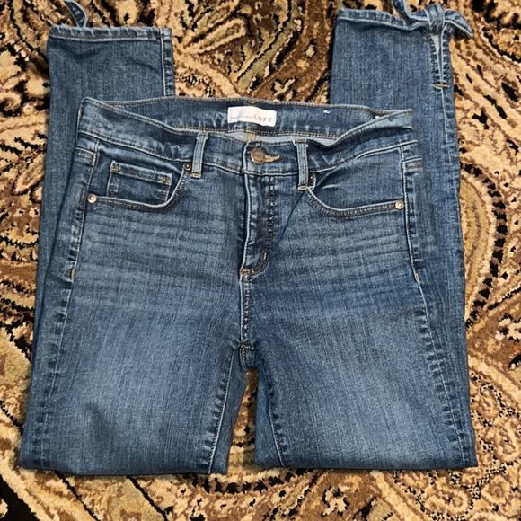 LOFT | Jeans | Guc Blue Modern Skinny Crop Denim Loft Jeans Cute Tie At ...